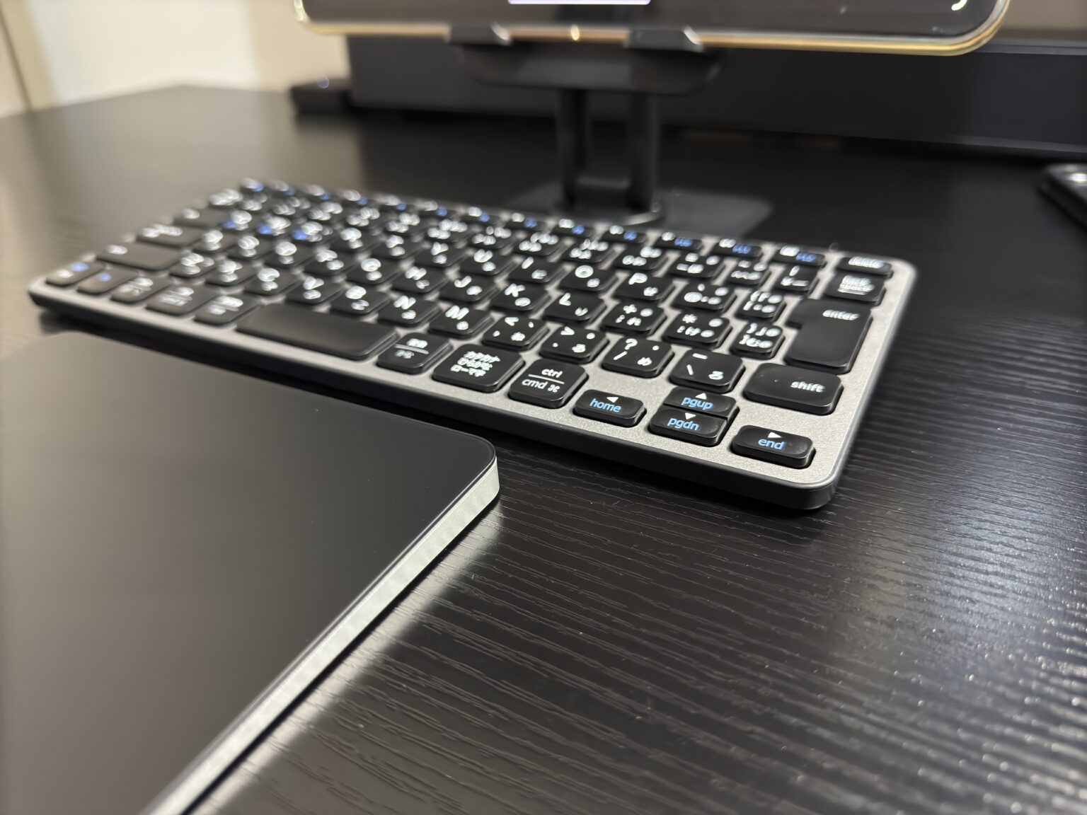 iClever DK02 ワイヤレスキーボードレビュー【デザイン コスパ 】 - すもすぽ